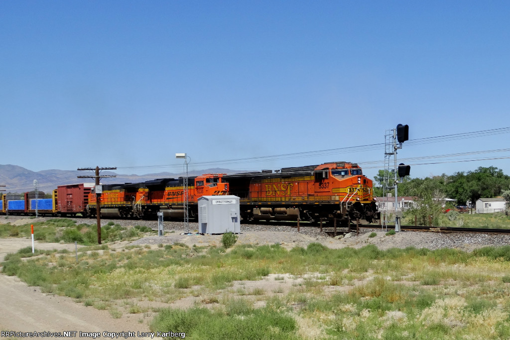BNSF 5337